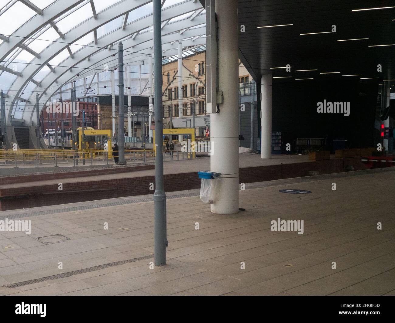 manchester victoria station Stock Photo - Alamy