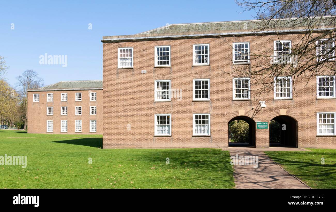 Residence halls hi-res stock photography and images - Alamy