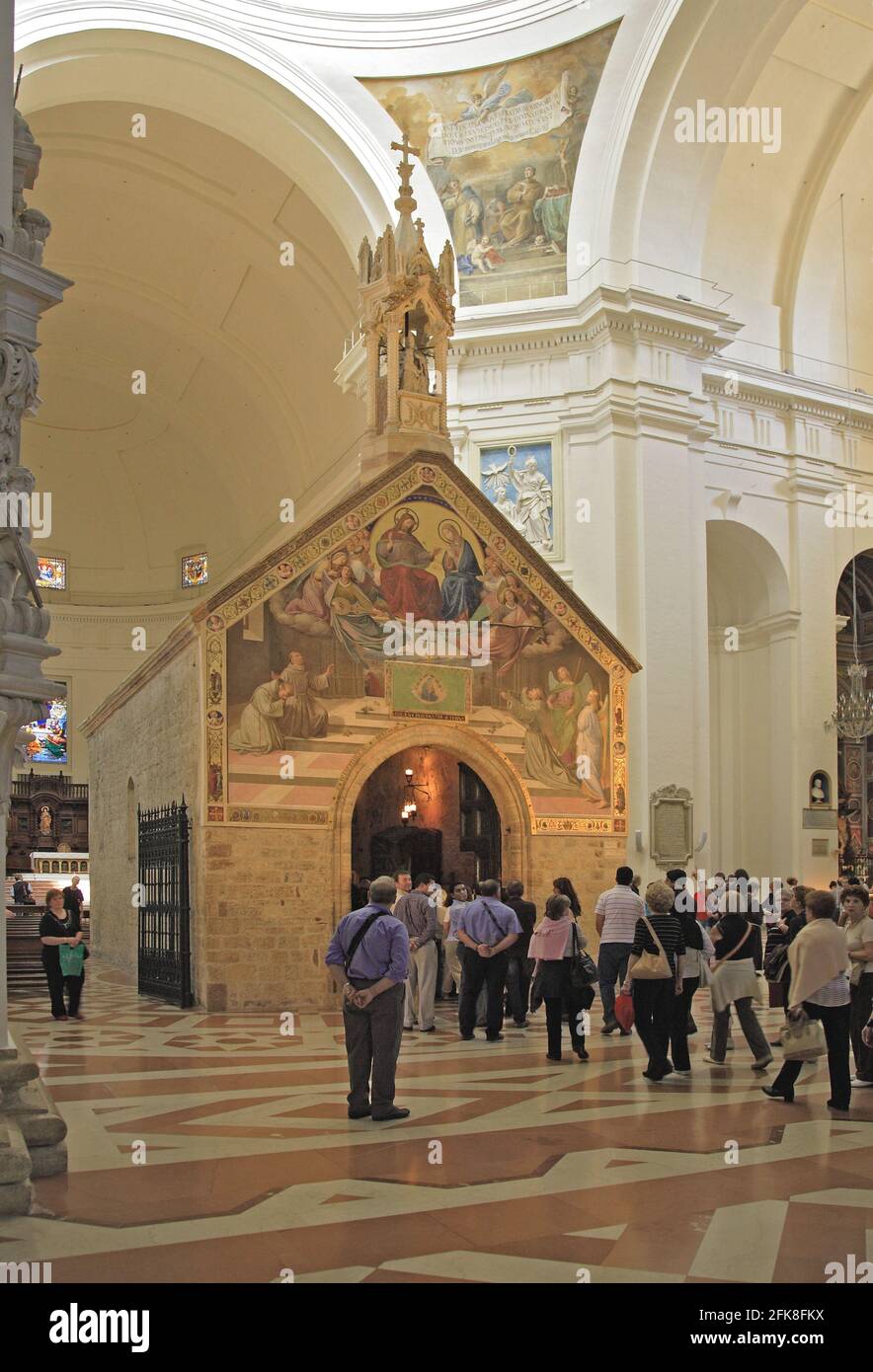Portiuncula, Portiunkula, Kapelle in der Santa Maria degli Angeli ...