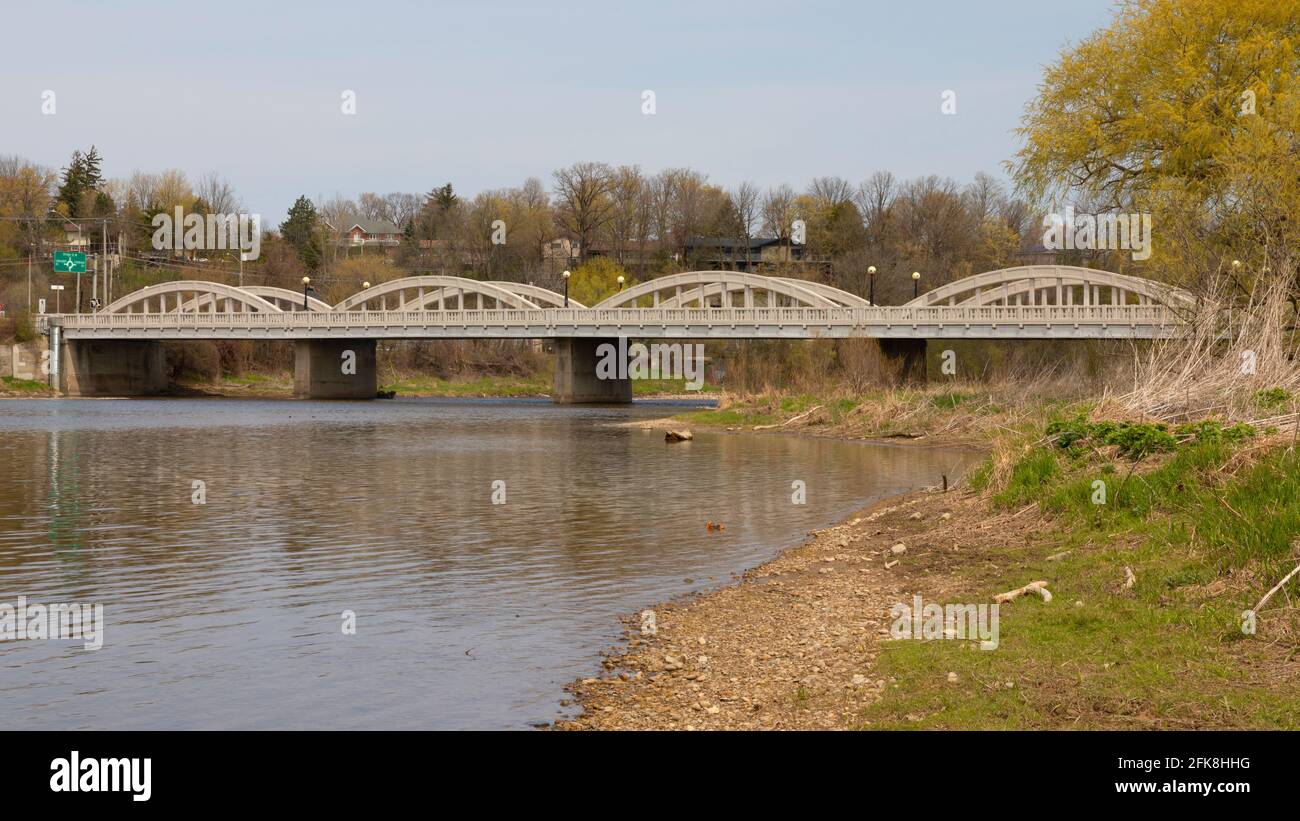 Multi-span bow bridge over the Grand River in Kitchener (Bridgeport ...
