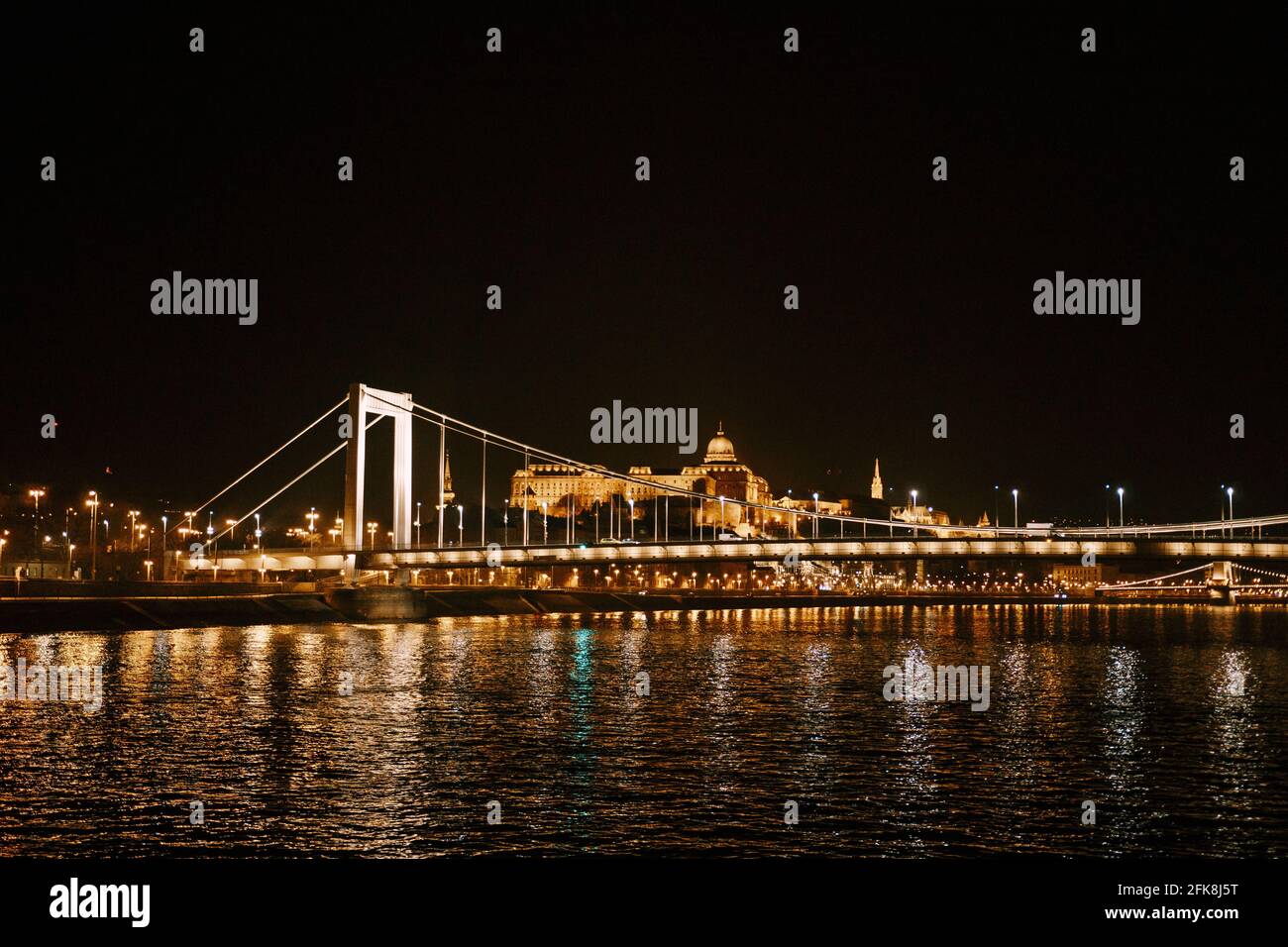 Beautiful panorama elizabeth bridge hi-res stock photography and images ...
