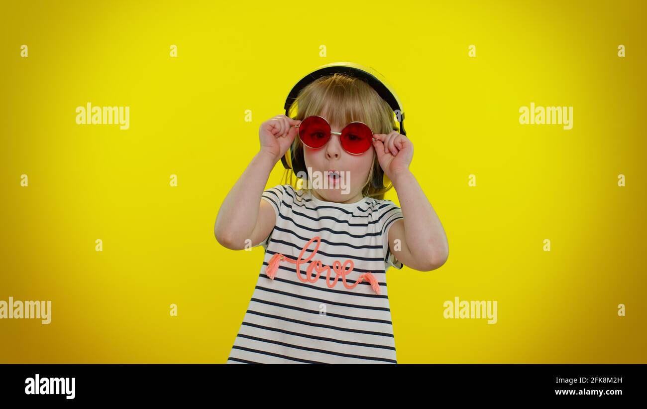 Flirting child hi-res stock photography and images - Alamy