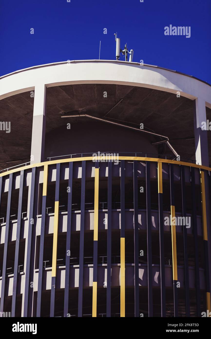 Spiral ramp for cars hi-res stock photography and images - Alamy