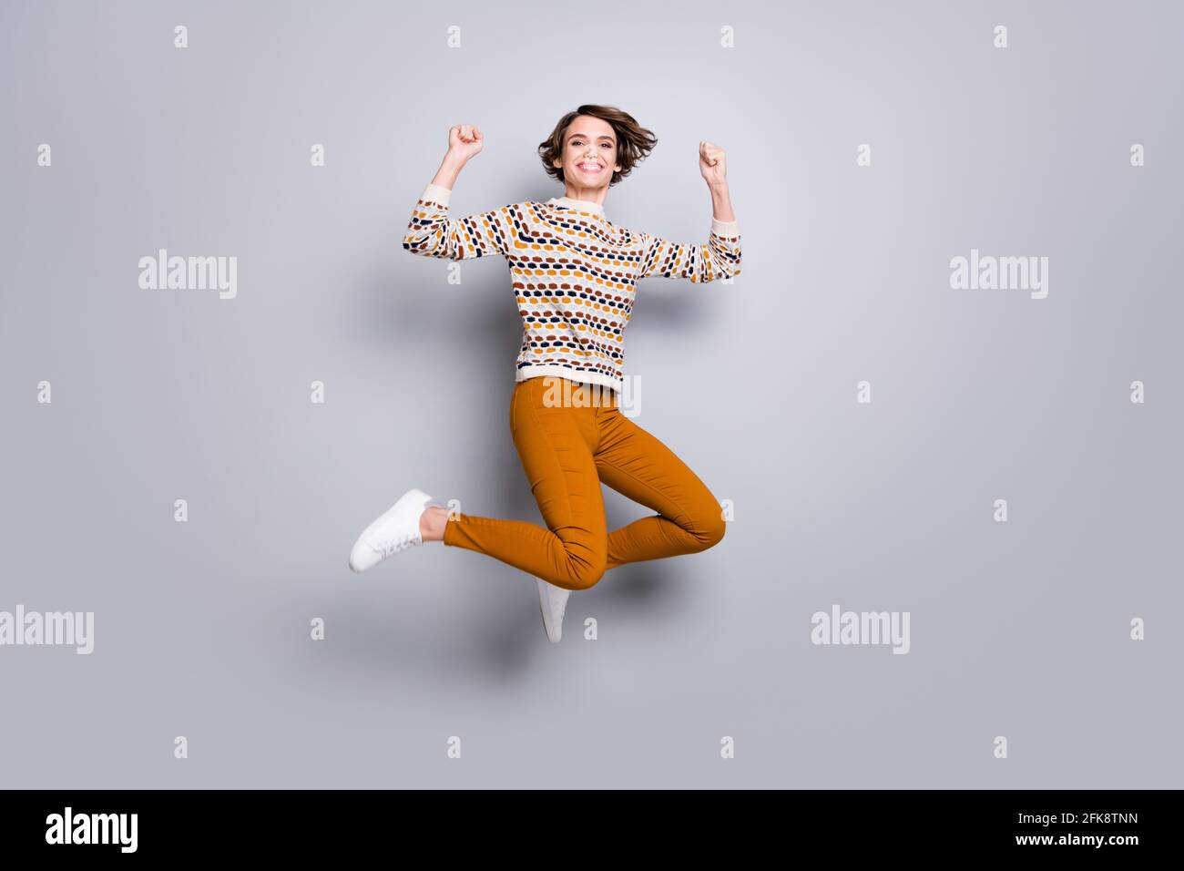 Close-up portrait of attractive amazed funny cheerful girl good news ...