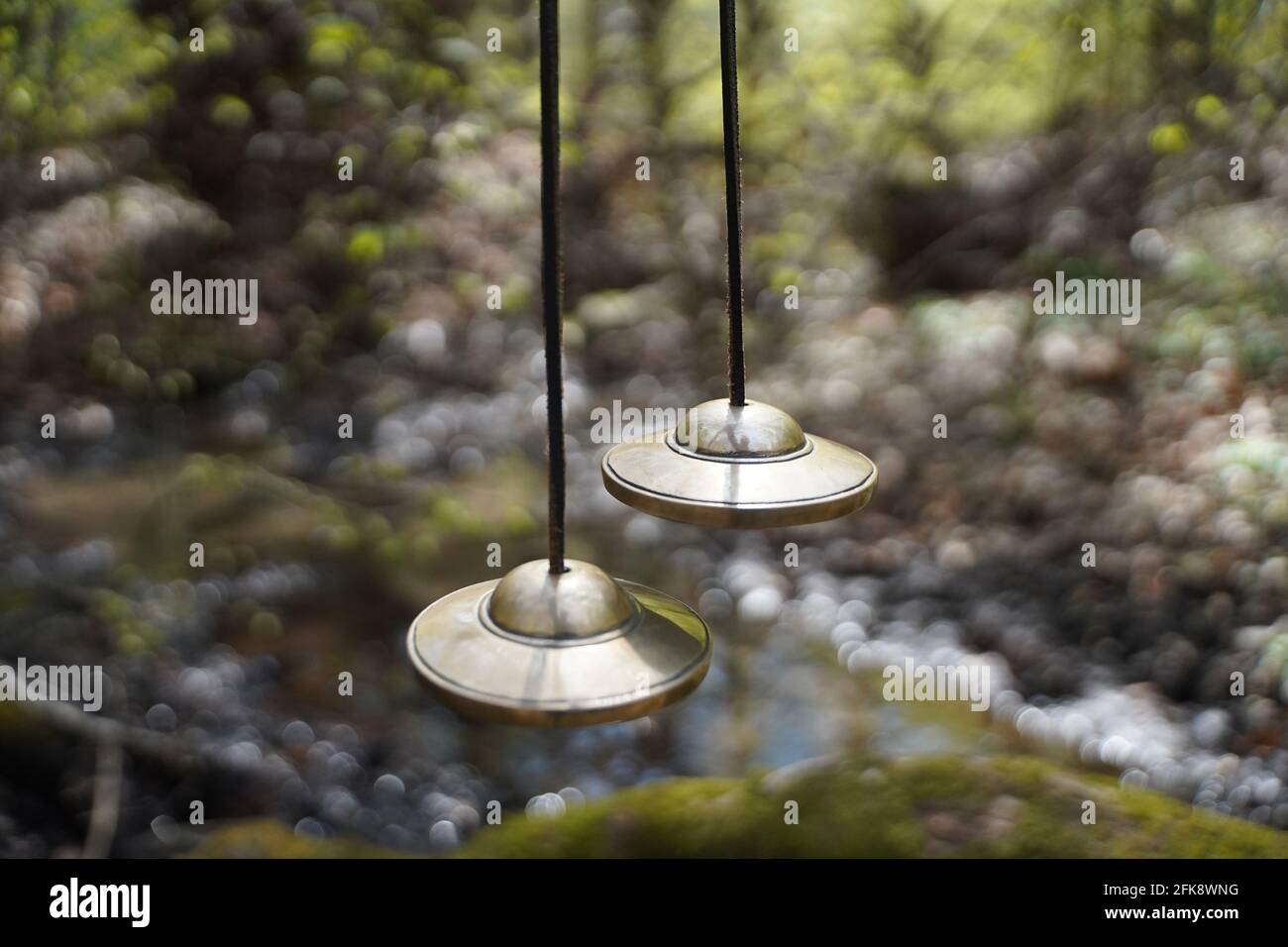 Cymbals close up for sound healing therapy Stock Photo - Alamy