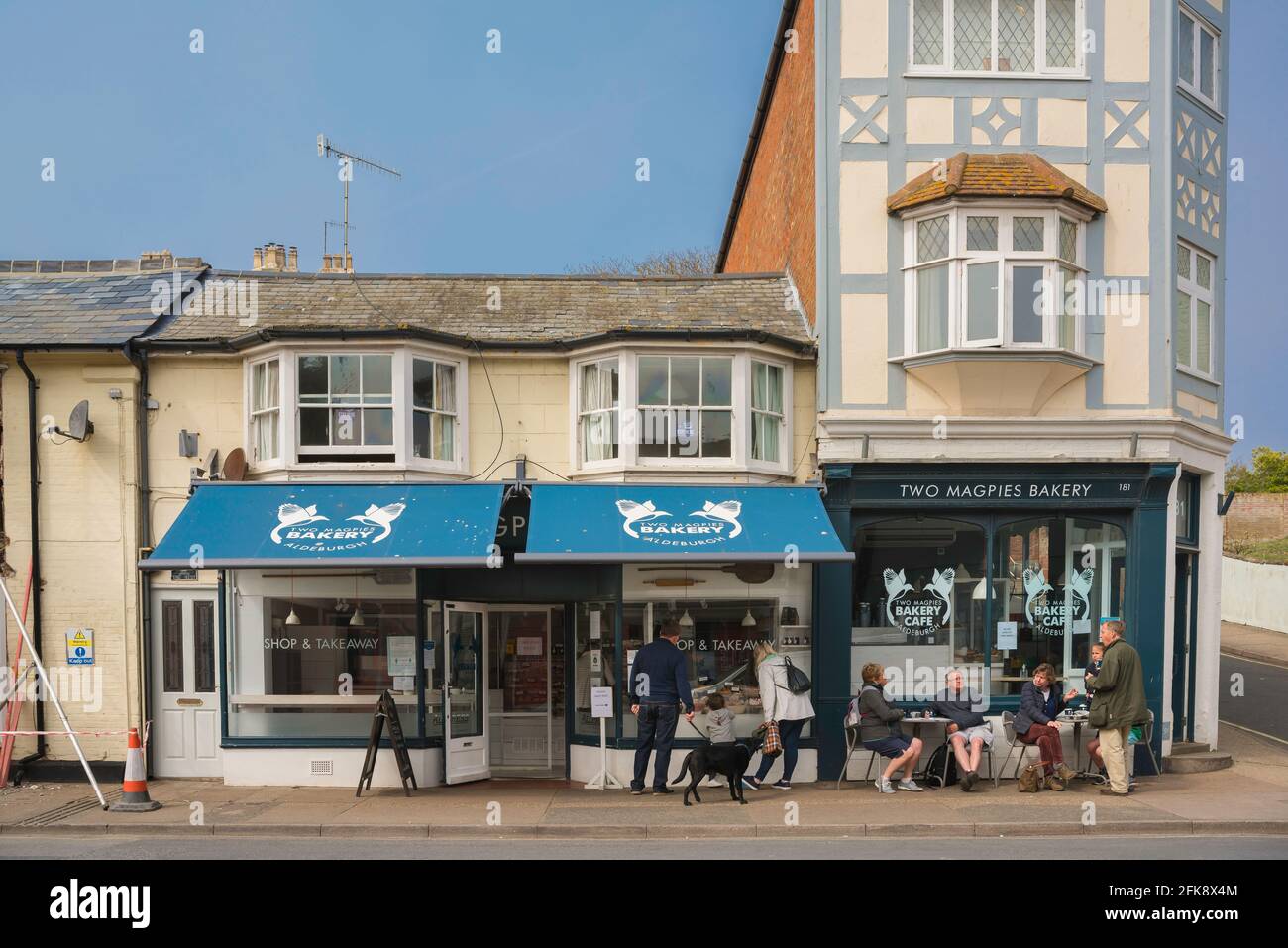 Aldeburgh high street suffolk uk hi-res stock photography and images ...