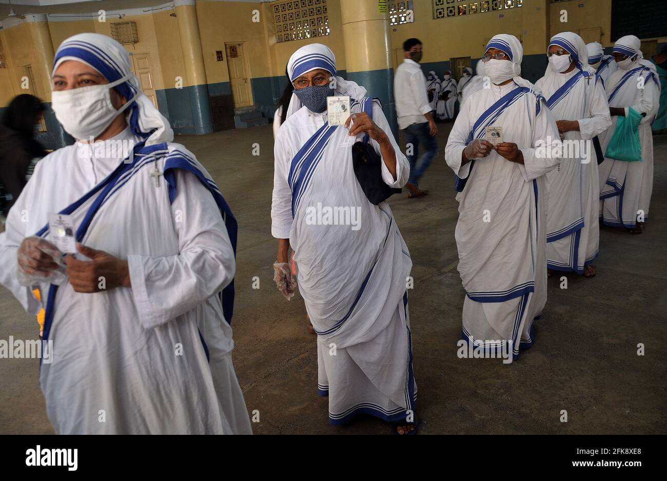 India. 29th Apr, 2021. Catholic nuns from the Missionaries of Charity ...