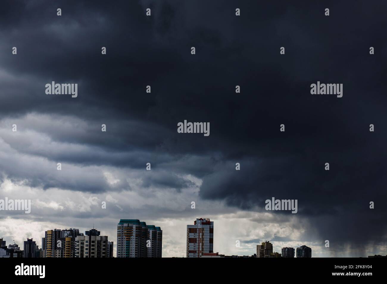 Downtown before rain hi-res stock photography and images - Alamy