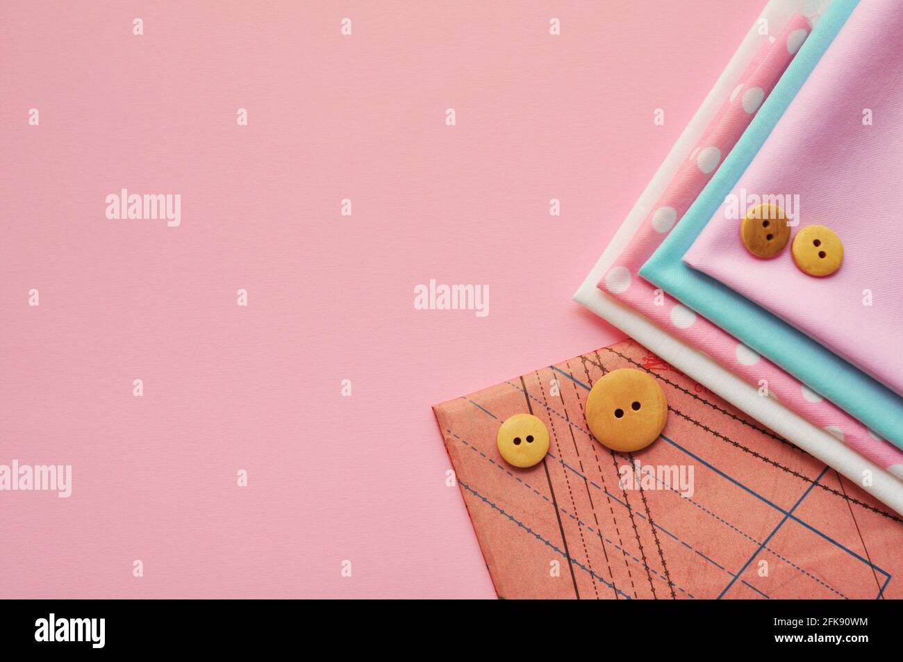 Sewing cutout ribbon patterns hi-res stock photography and images - Alamy