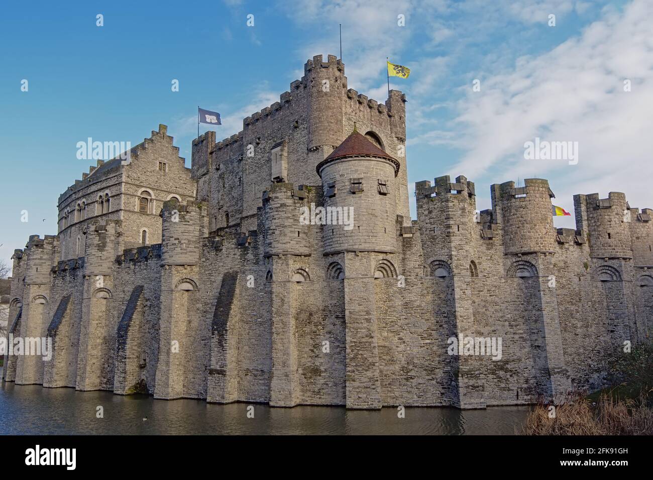 Defensive military architecture middle ages hi-res stock photography ...