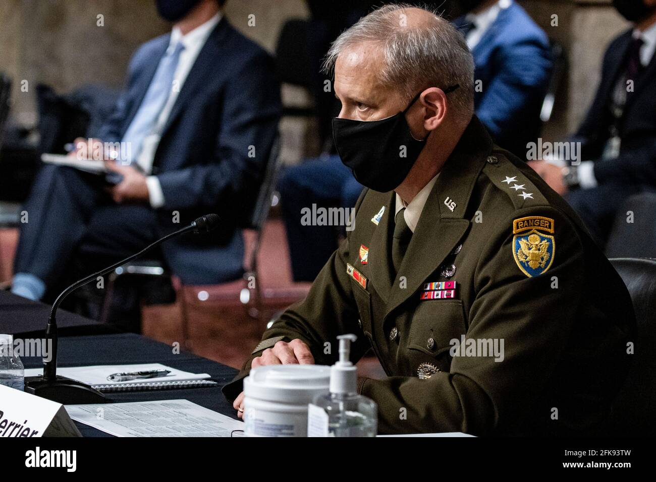 Defense intelligence agency director lt gen scott d berrier hi-res ...
