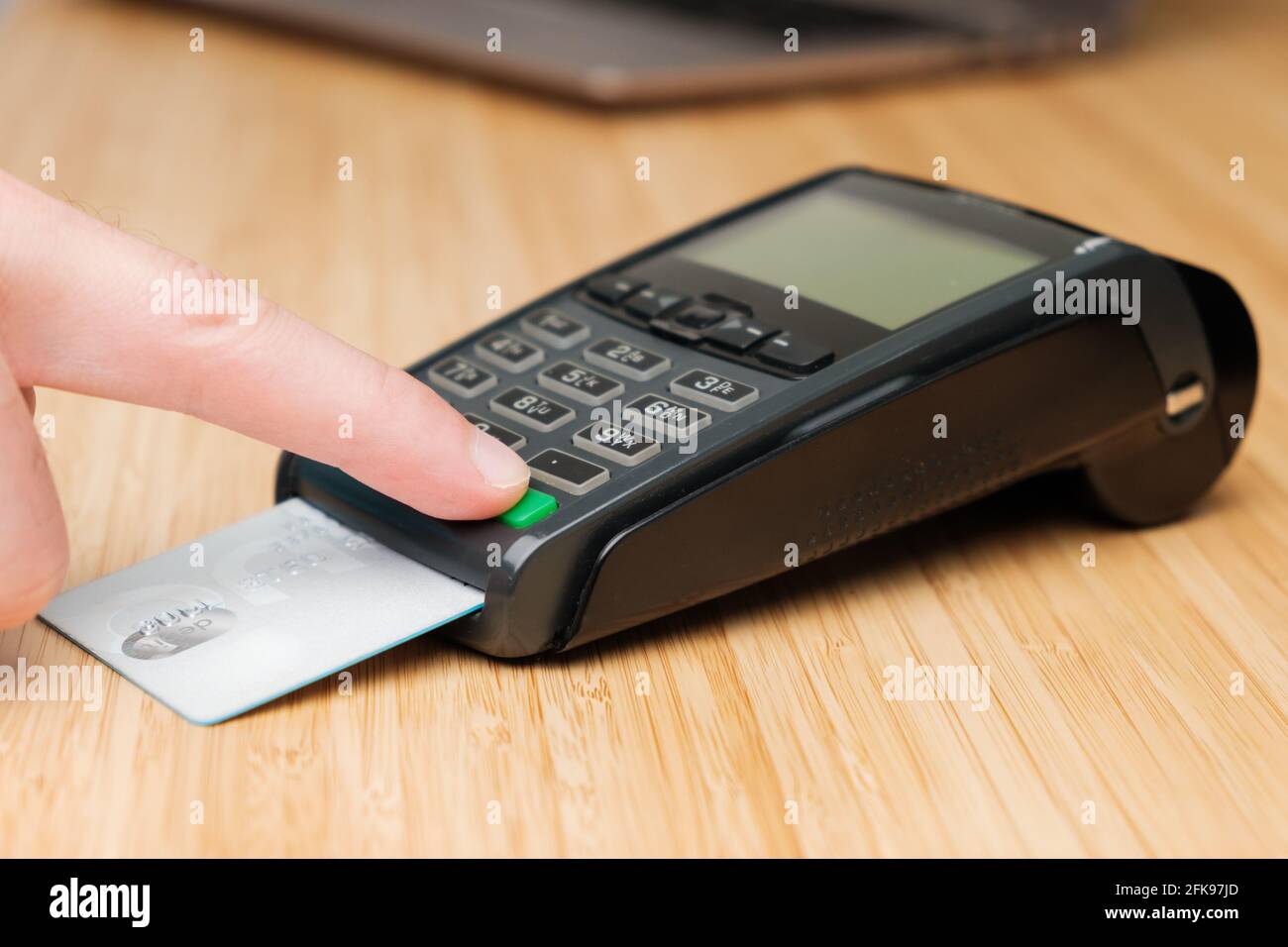 Hand terminal hi-res stock photography and images - Alamy