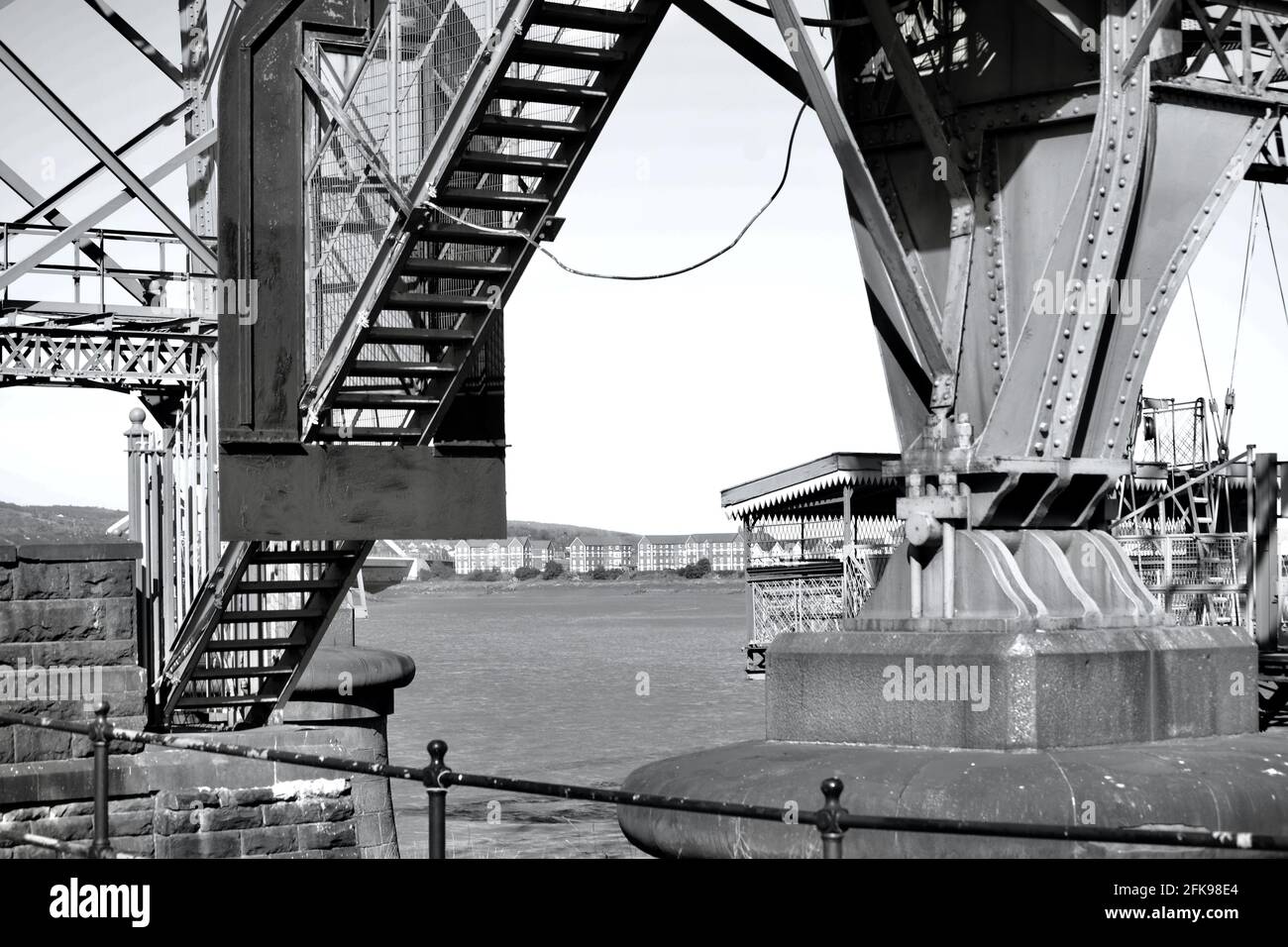 Newport Transporter Bridge, constructed in 1902 crosses the River Usk ...