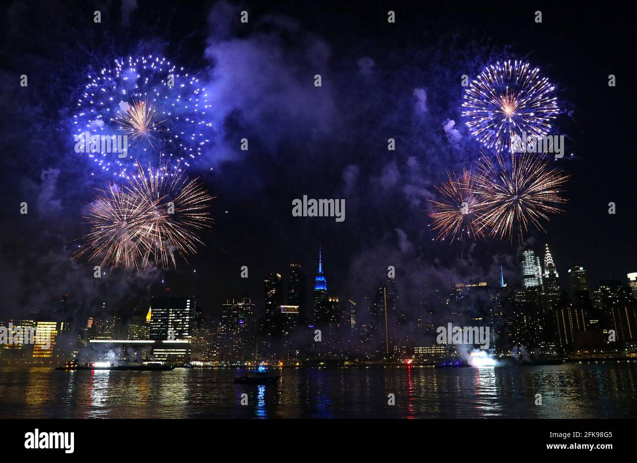 New York - NY - 20200629 Annual Macy's 4th Of July Fireworks In NYC ...