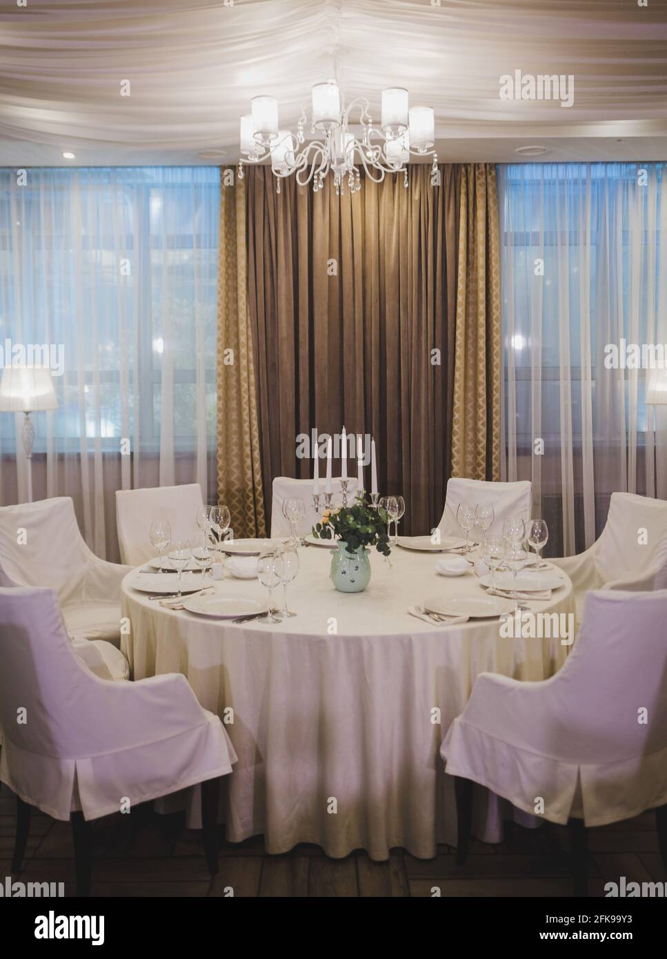 classical interior of european restaurant Stock Photo - Alamy
