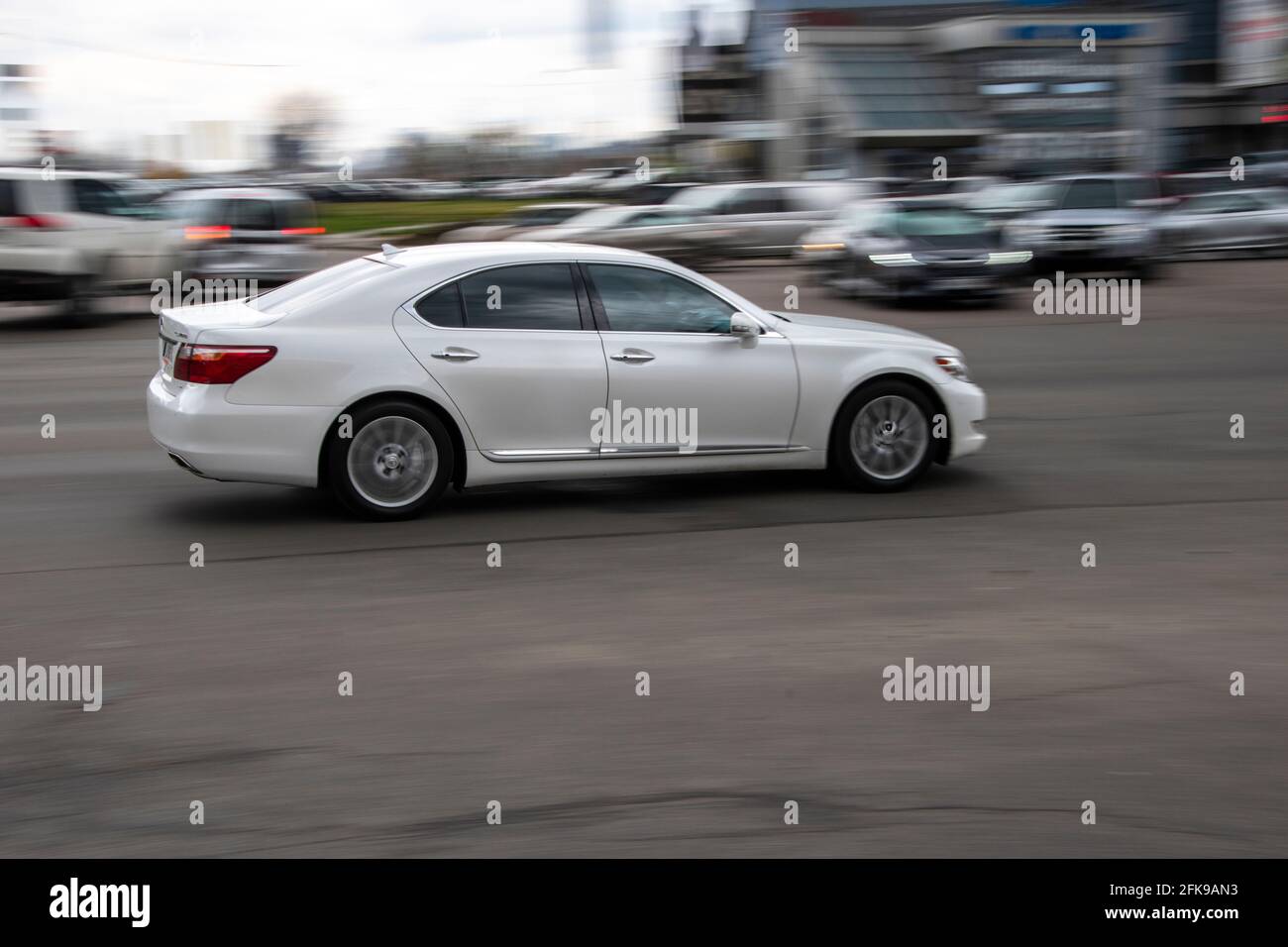 Lexus car ls hi-res stock photography and images - Alamy
