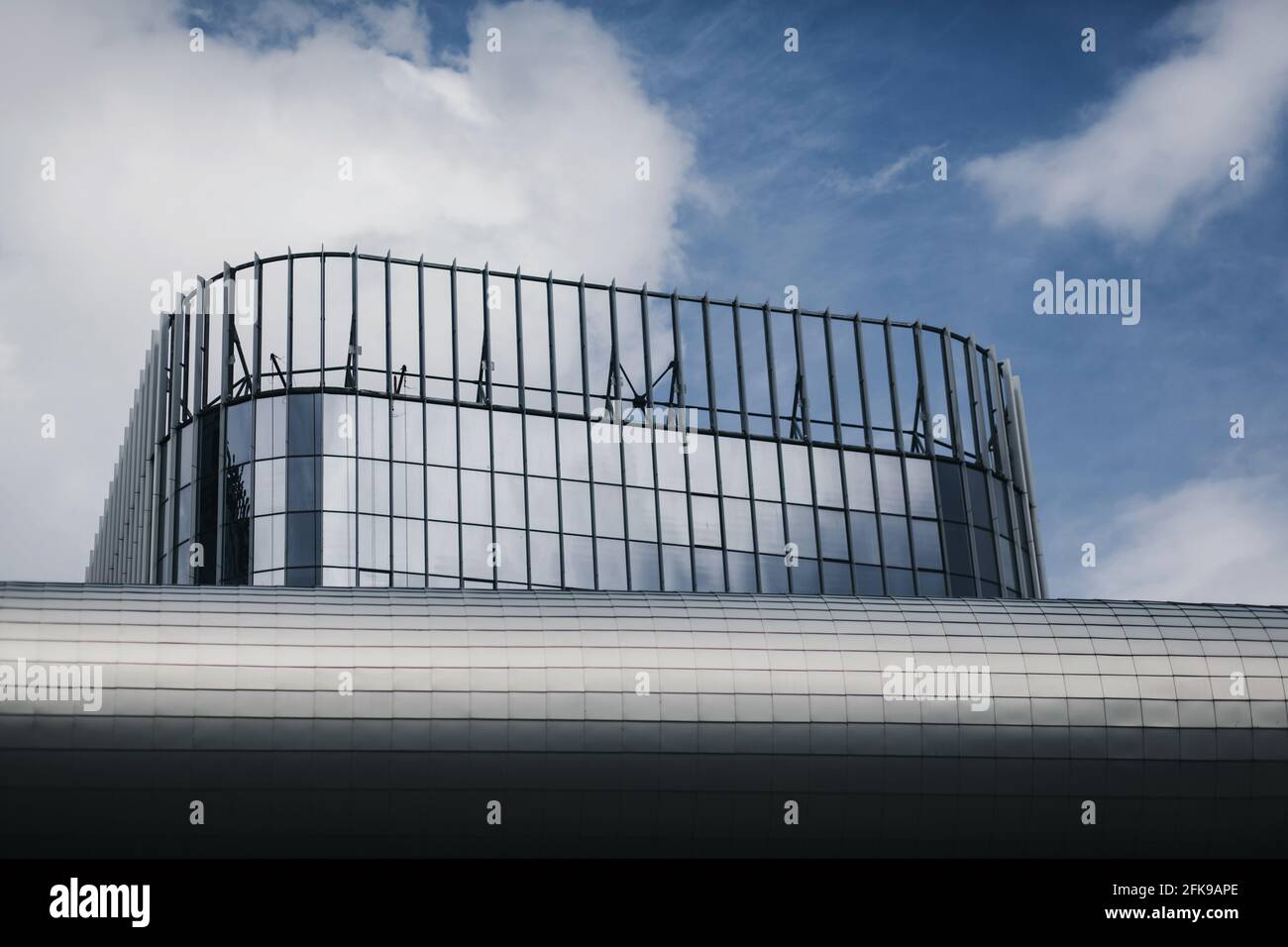 Corporate office building. Modern architecture on sky background Stock ...