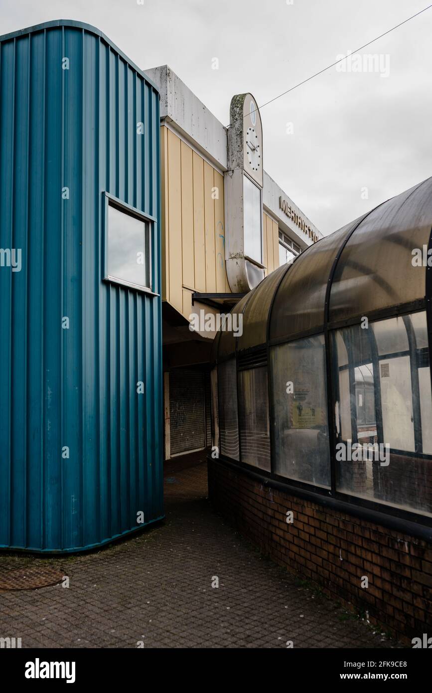 New merthyr bus station hi-res stock photography and images - Alamy