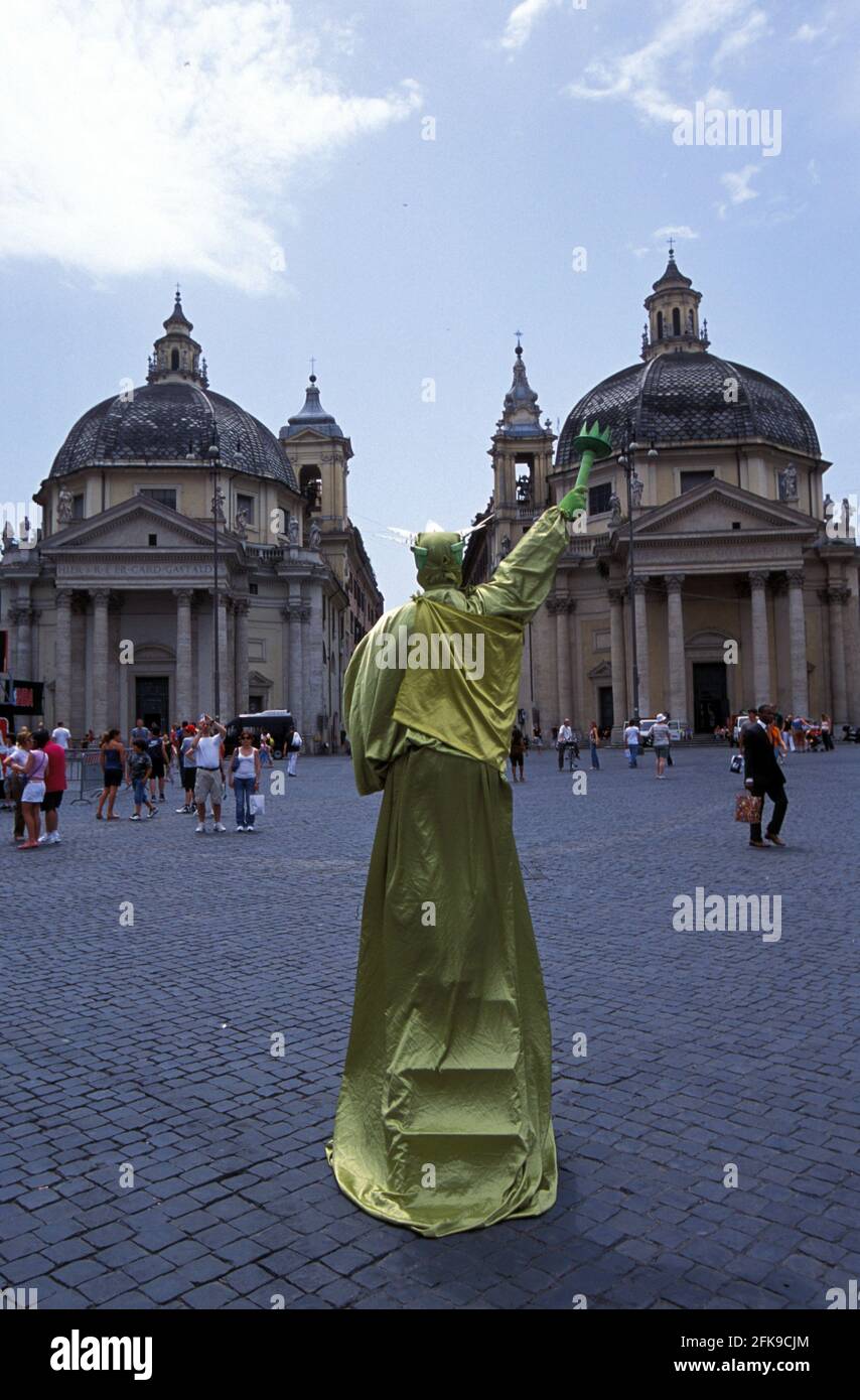 Liberty statue mime in piazza del popolo hi-res stock photography and ...