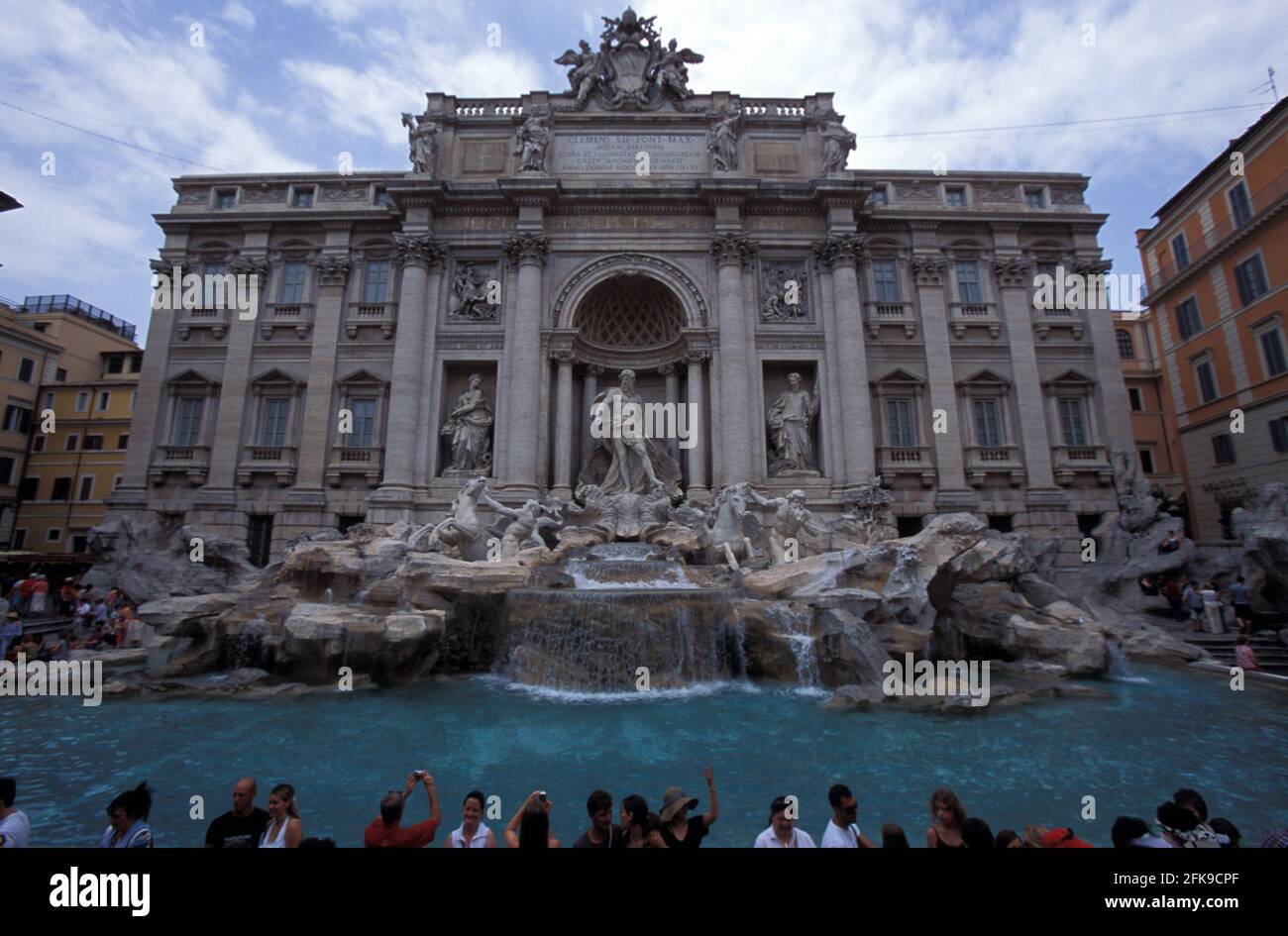Fontana di trevi coins hi-res stock photography and images - Alamy