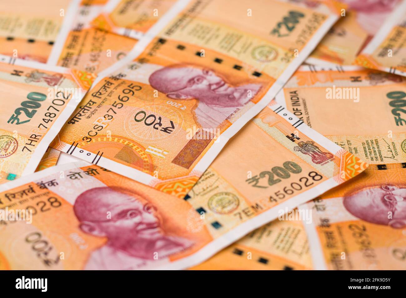200 rupee currency note hi-res stock photography and images - Alamy