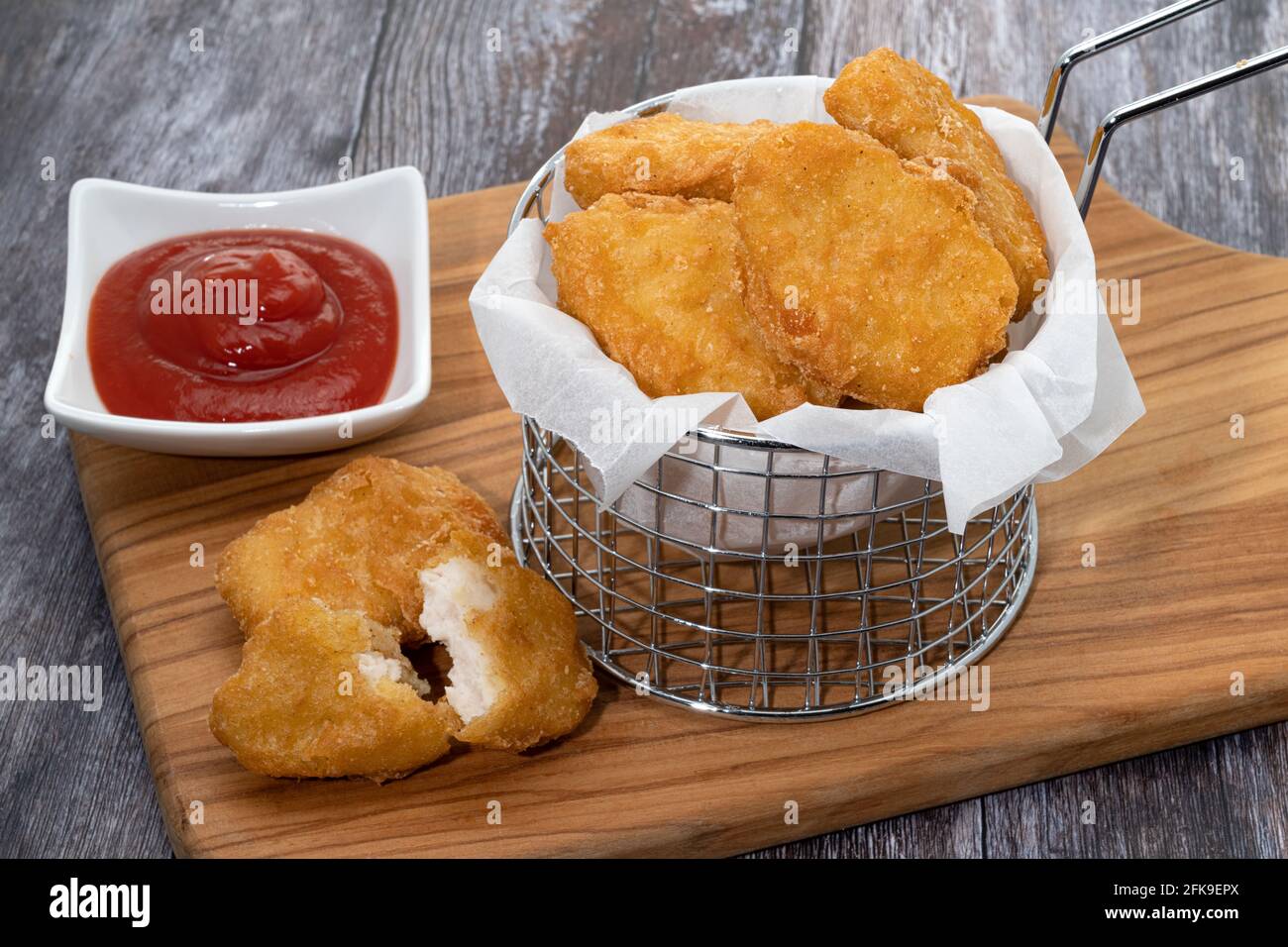 Chicken nugget dipping hi-res stock photography and images - Alamy