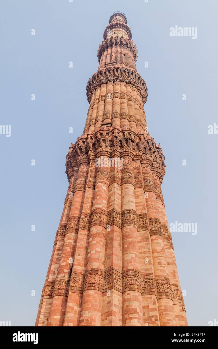 Qutub Minar minaret in Delhi, India Stock Photo - Alamy