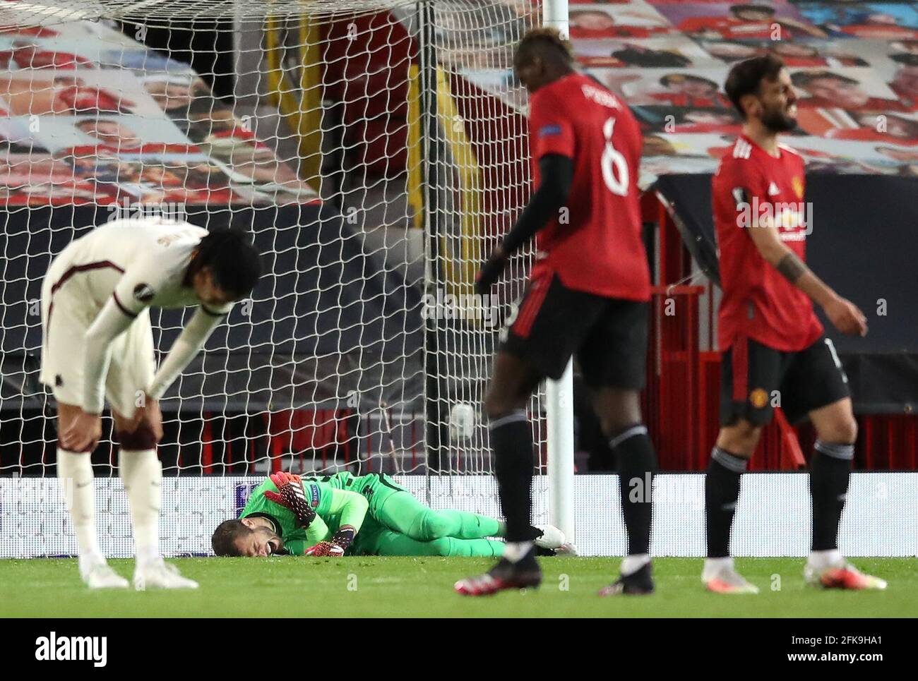Roma goalkeeper Sabata Pau Lopez reacts to an injury during the UEFA ...