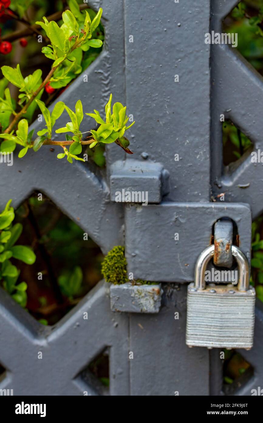 Gate opening mechanism hi-res stock photography and images - Alamy