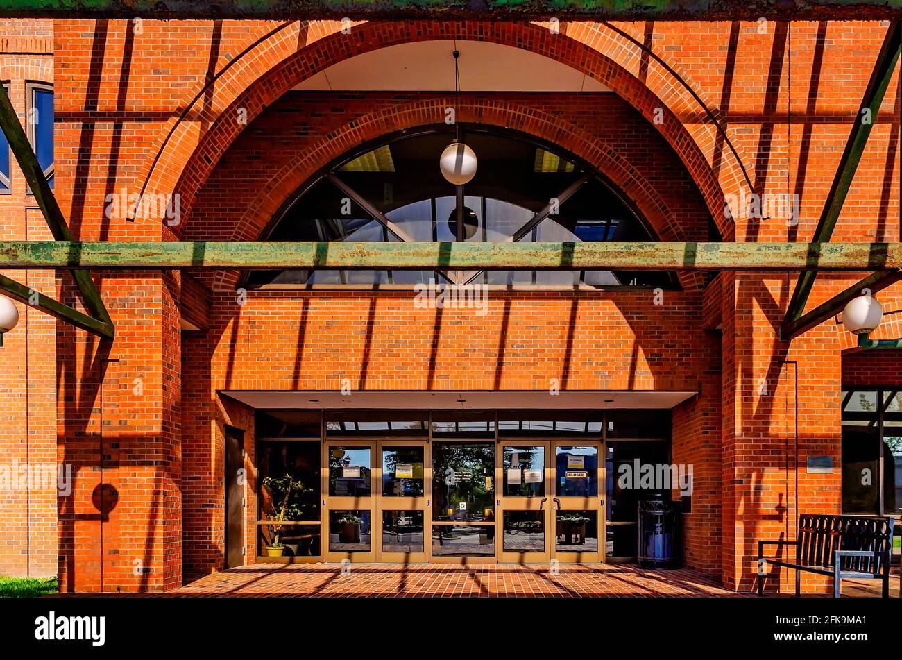 Pictured front doors hi-res stock photography and images - Alamy