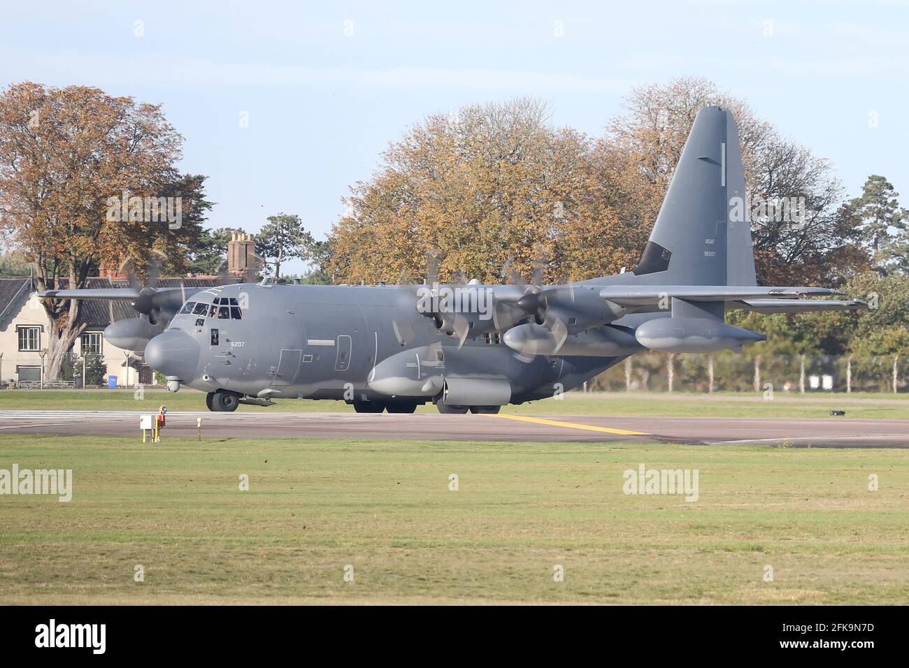 Mc 130j hi-res stock photography and images - Alamy
