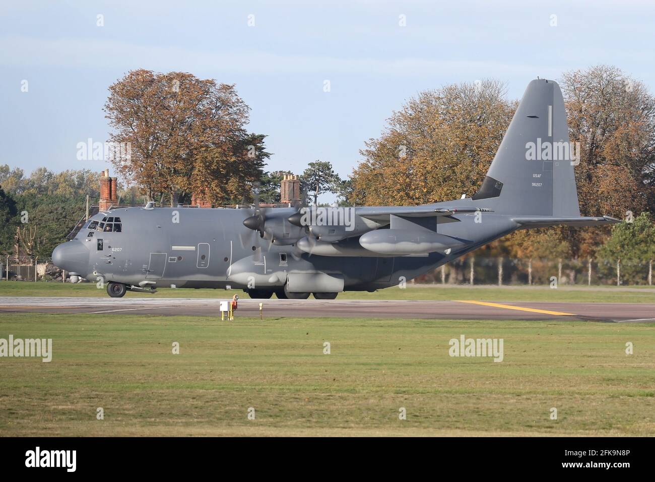 Mc 130j hi-res stock photography and images - Alamy