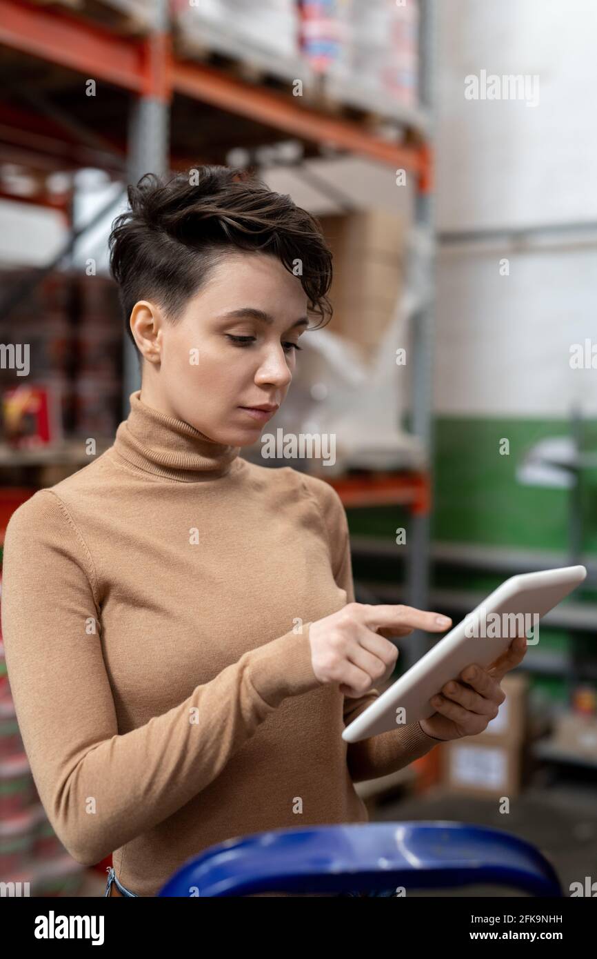 Stock control hi-res stock photography and images - Alamy