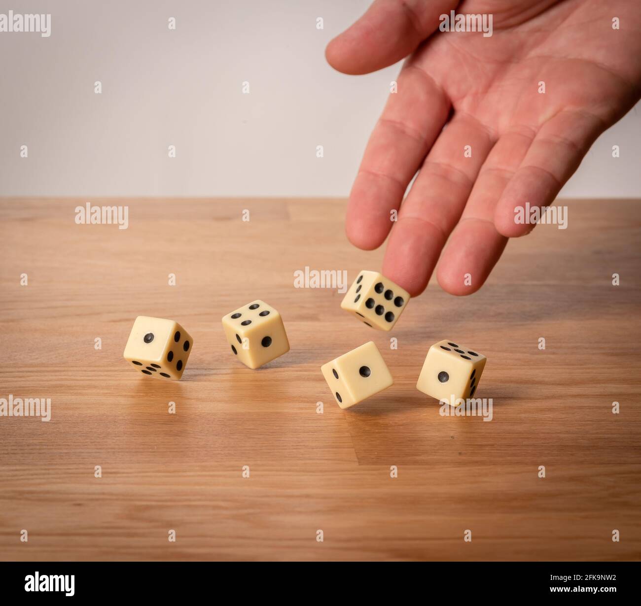 Five dice hi-res stock photography and images - Alamy