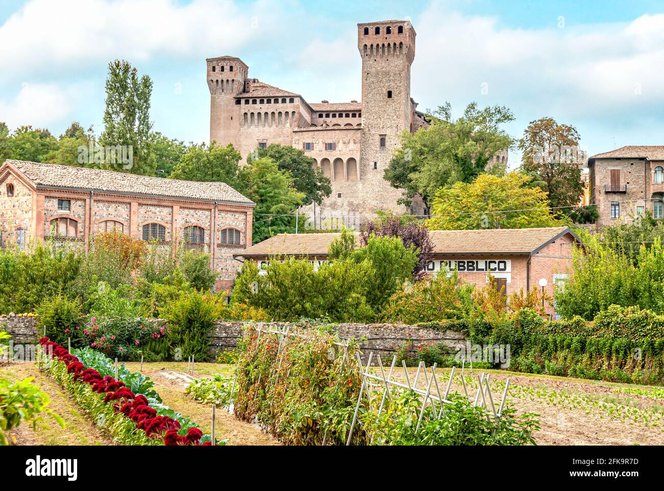 Vignola buildings hi-res stock photography and images - Alamy