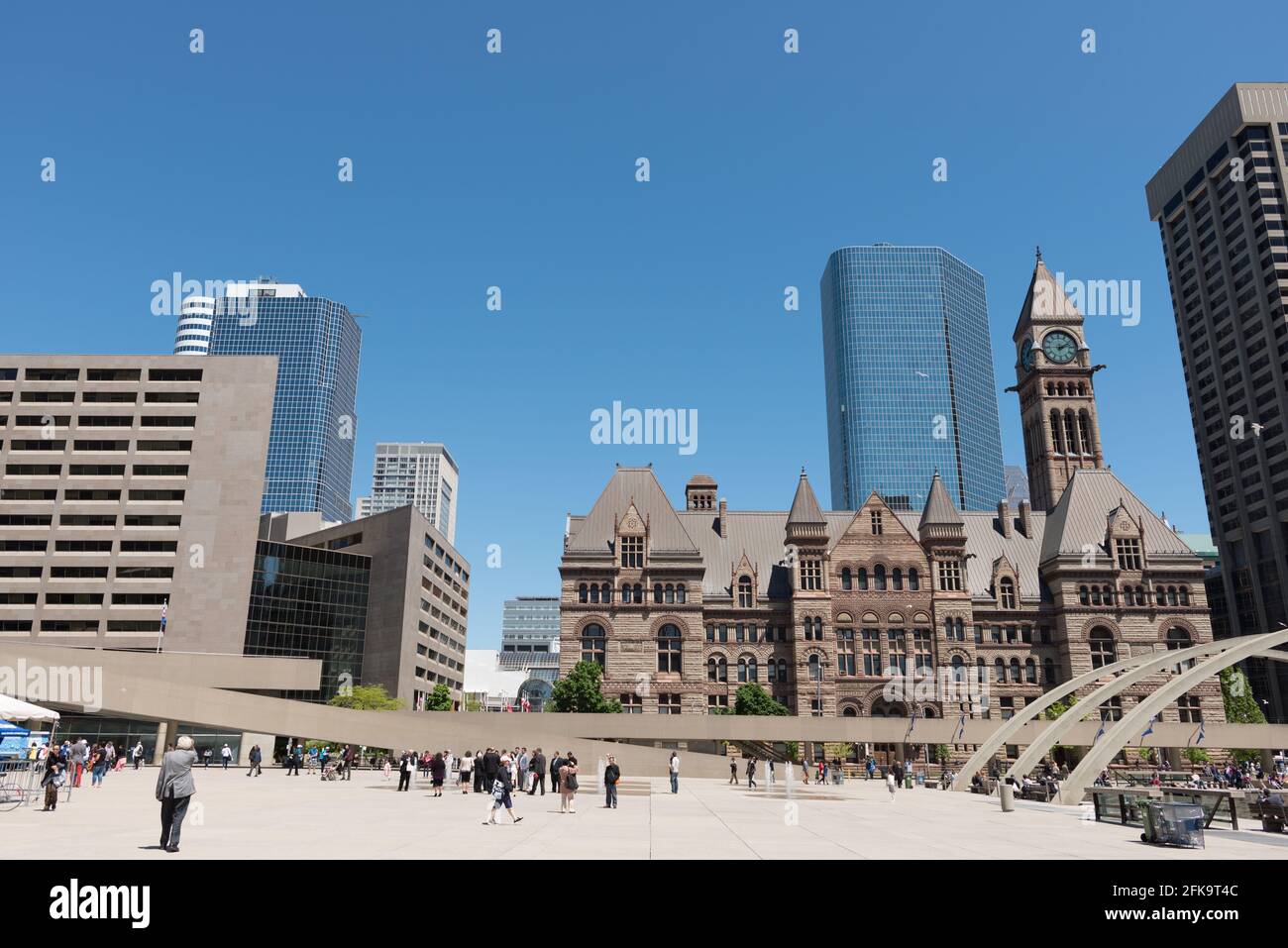 Old City Hall (Toronto) historic building at right - west facade ...