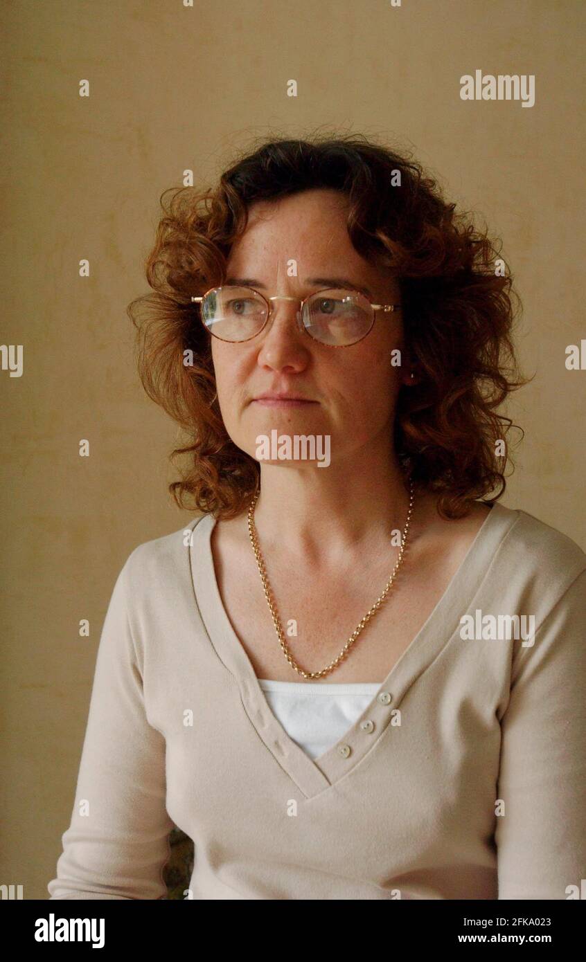 HAZEL PETTIFOR,9/6/05 TOM PILSTON Stock Photo - Alamy