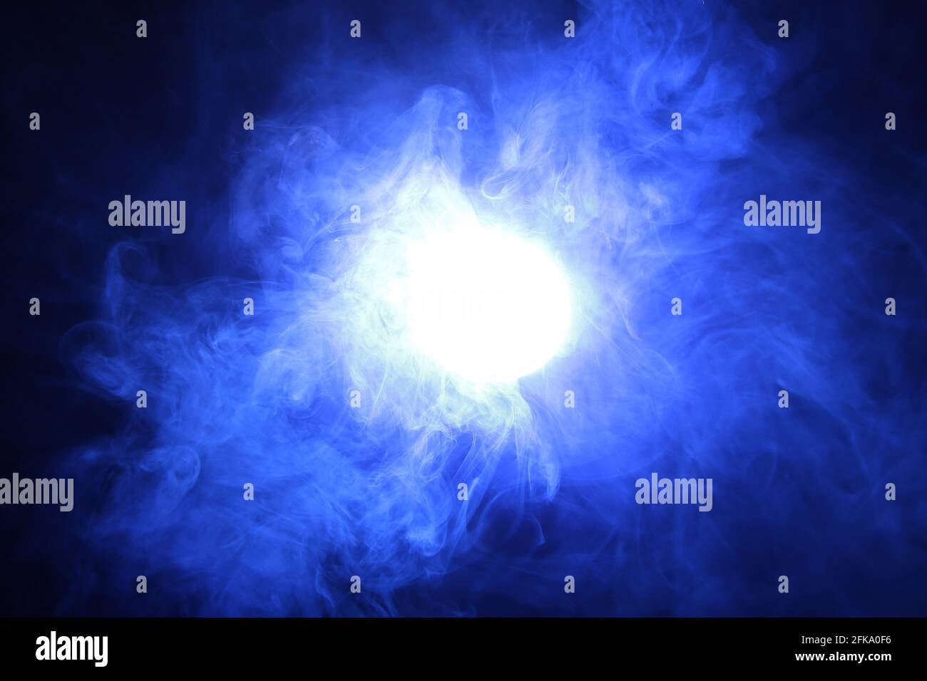 Fantasy deep blue magic smoke hi-res stock photography and images - Alamy