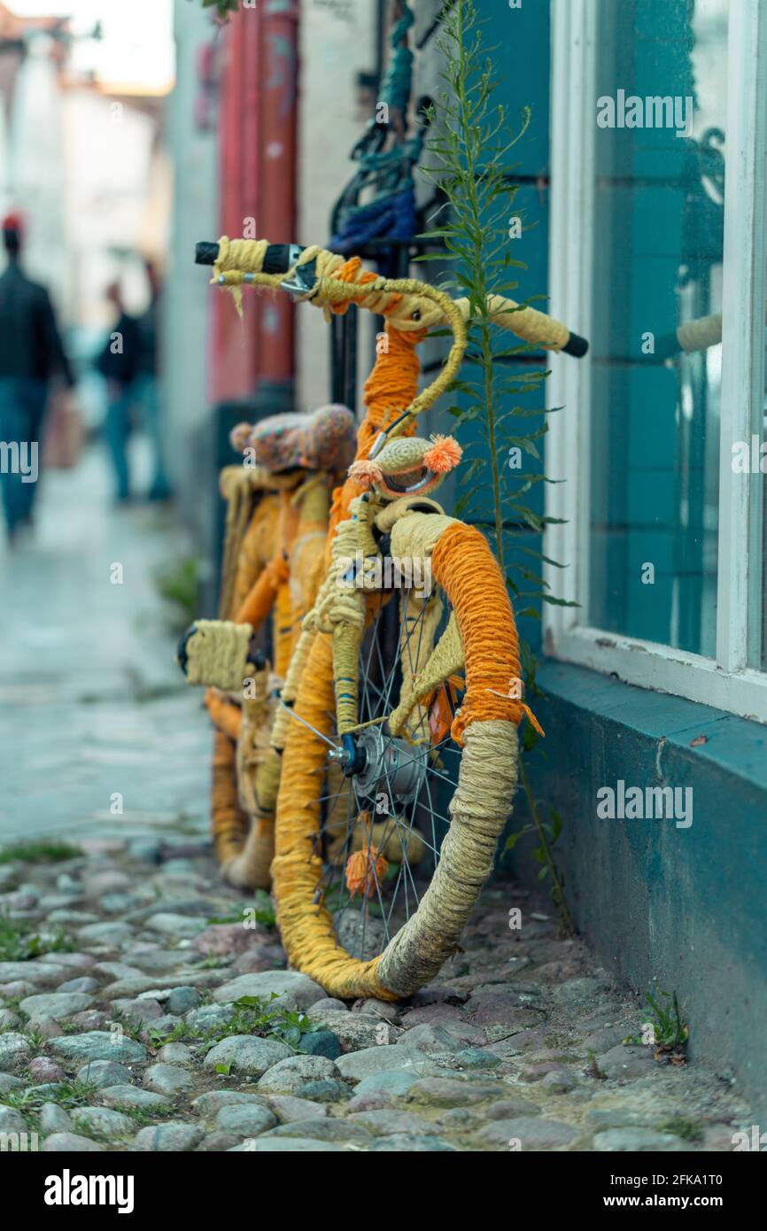 Cycle decoration hi-res stock photography and images - Alamy