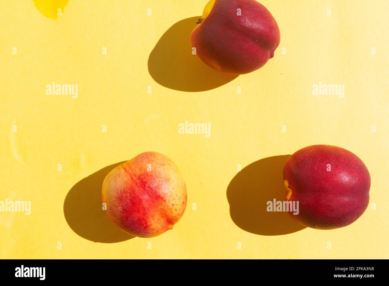 Peach pieces hi-res stock photography and images - Alamy