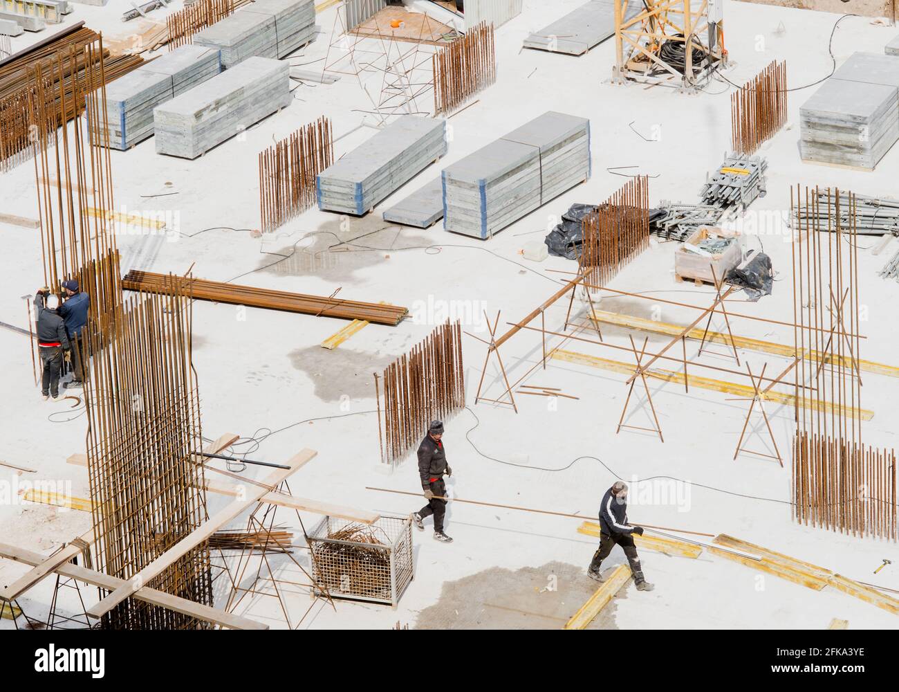 Construction workers build horizontal hi-res stock photography and ...