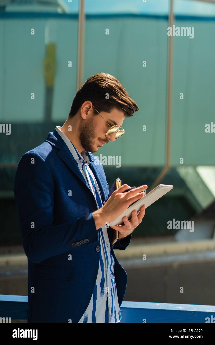 How to put things together hi-res stock photography and images - Alamy