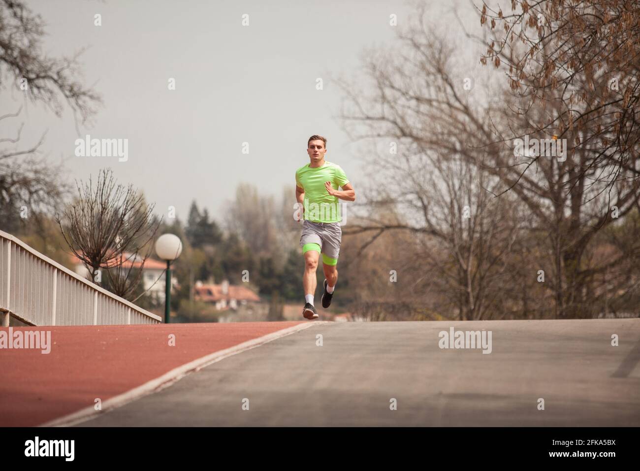 Men running towards camera hi-res stock photography and images - Alamy