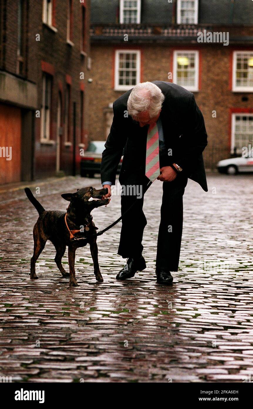 ROY HATTERSLEY WITH HIS DOG BUSTER January 1999HE WAS PROMOTING PET ...