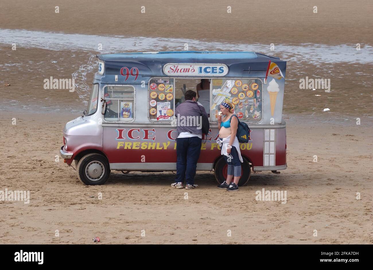 17 august 2002 hi-res stock photography and images - Alamy