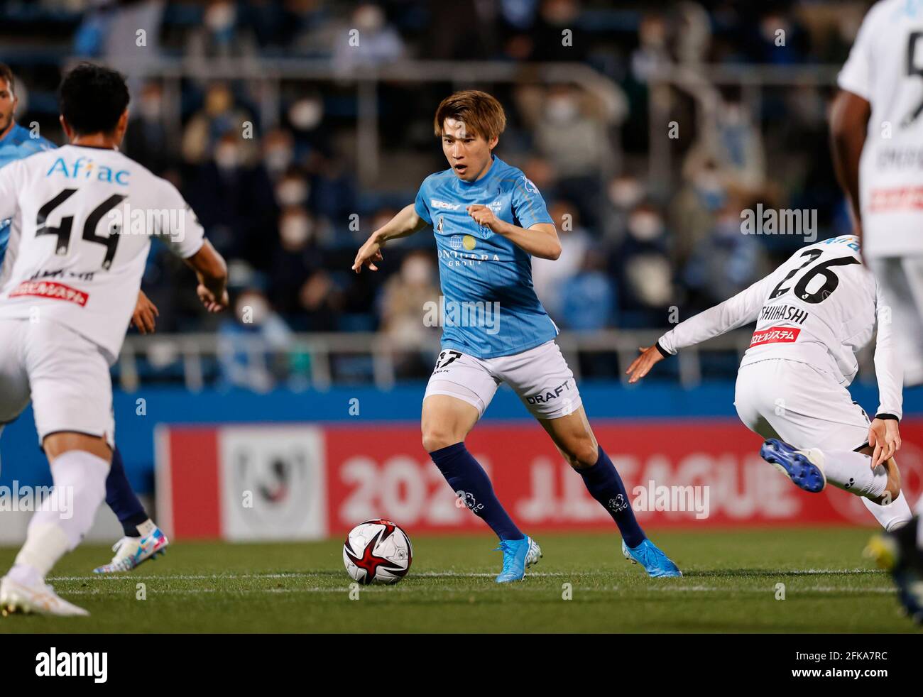 NHK Spring Mitsuzawa Football Stadium, Kanagawa, Japan. 28th Apr, 2021. Yusuke Matsuo (Yokohama ...