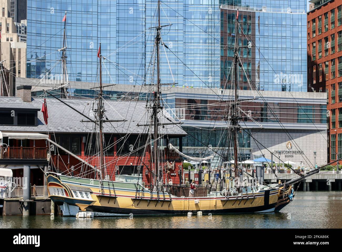 Boston Tea Party Ships & Floating Museum, Fort Point Channel, Boston MA ...