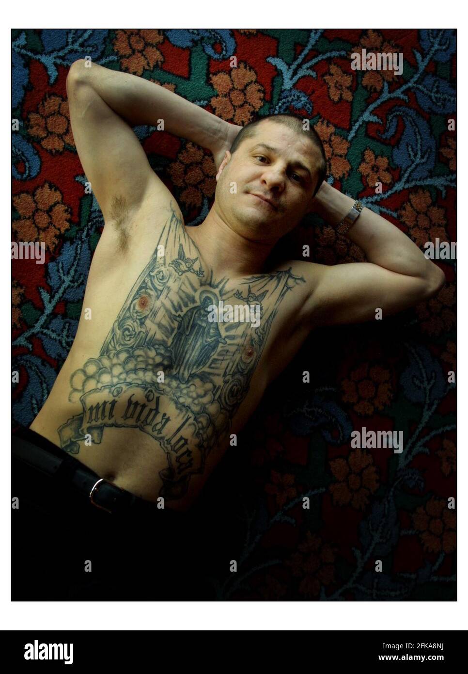 Boxer Johnny Tapia fighting at York hall 19 Jan 2002.pic David Sandison ...