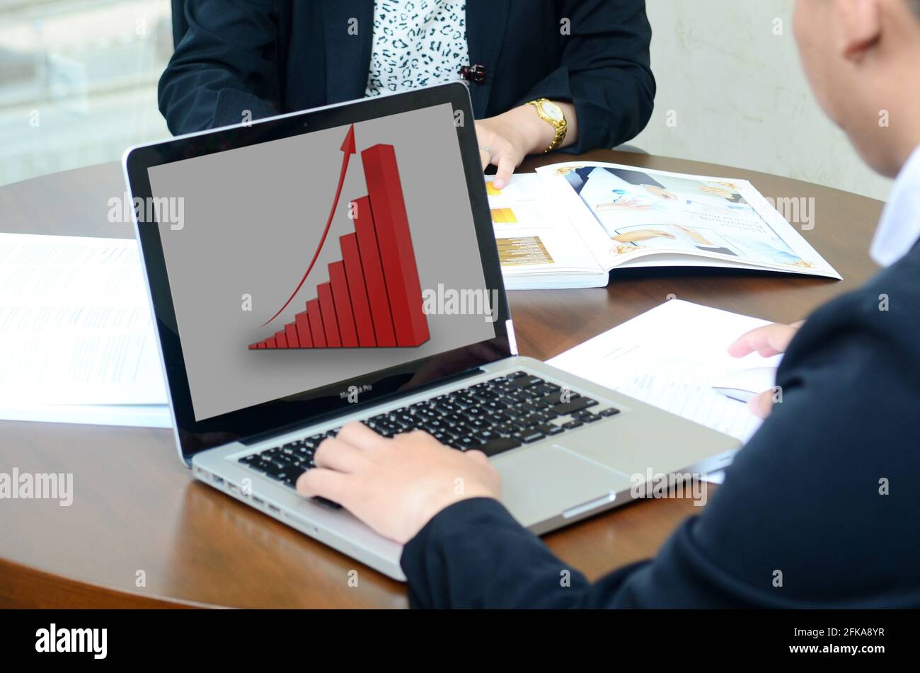 The positive performance hi-res stock photography and images - Alamy