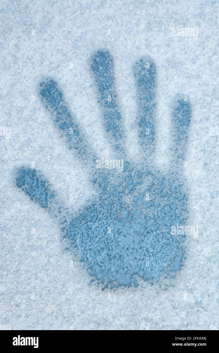 Hand print sculpture hi-res stock photography and images - Alamy